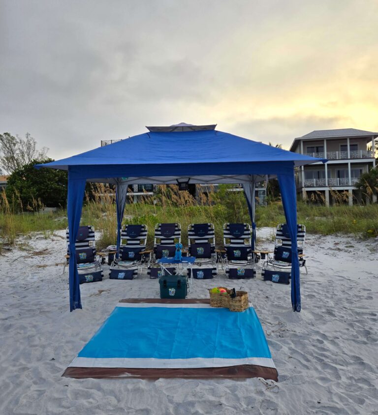 Beach Equipment Setup on Anna Maria Island - izzy-living.com
