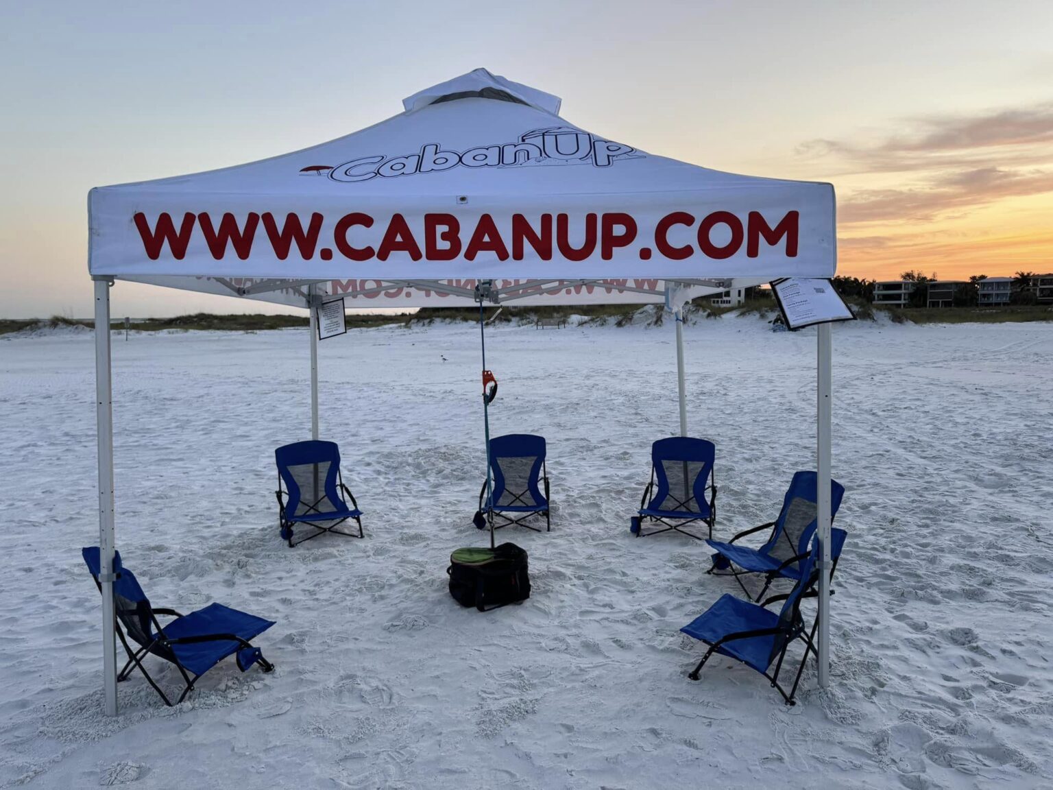 Beach Equipment Setup on Anna Maria Island - izzy-living.com